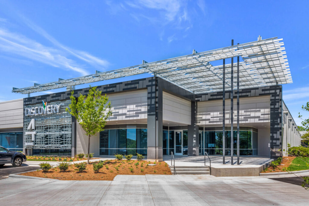 A Quick Guide to Solid Aluminum Metal Wall Panels - Metal Construction News