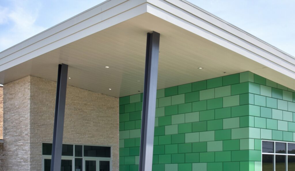 Thayer High School, Thayer, Mo. - Metal Construction News