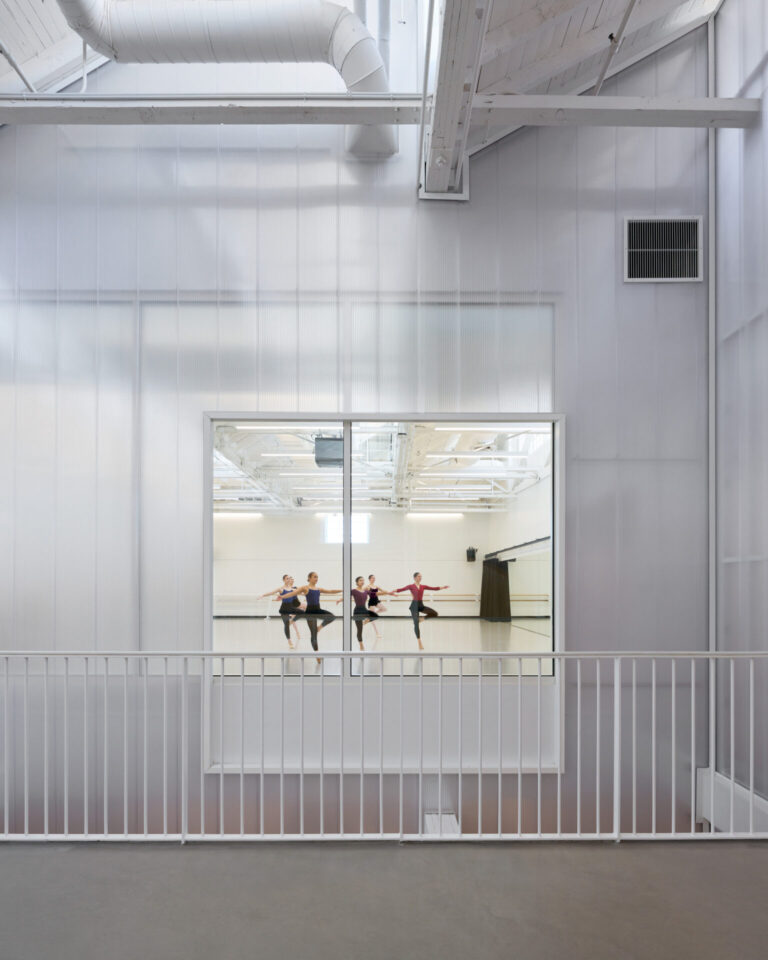 Translucent Walls Transform Spaces - Metal Construction News